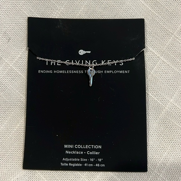 The Giving Keys | Jewelry | 5 The Giving Keys Silver Mini Collection ...